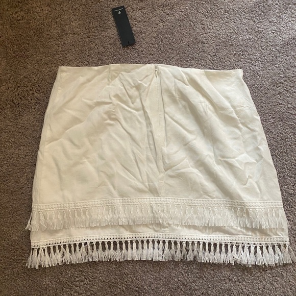 Lulus | Skirts | Lulus White Fringe Skirt | Poshmark